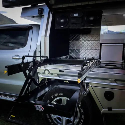 CAMPERS - Decked Out Fabrication